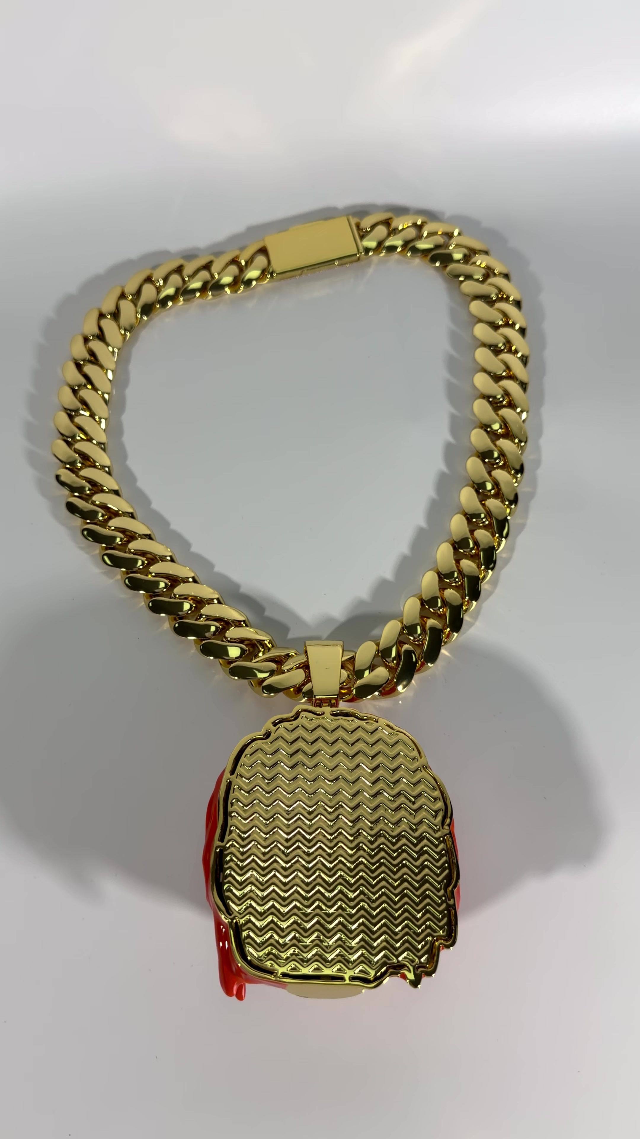 $260 Horror Doll+24 inch Cuban chain | 相册 | kapao | Supplier Product ...