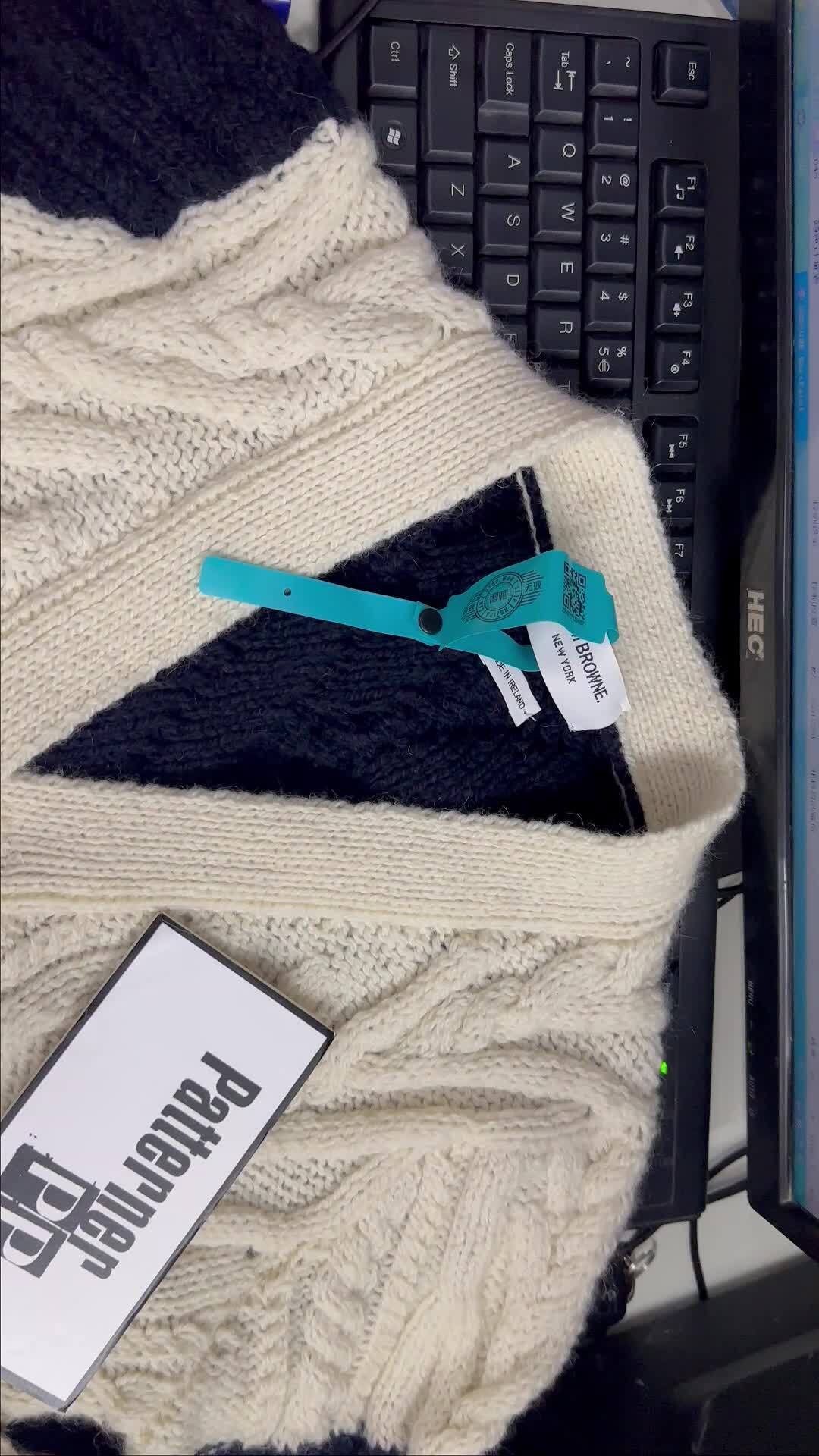 ￥560 K03 TB 4 BAR FUNMIX ARAN CABLE KNIT CARDIGAN | 又拍图片管家